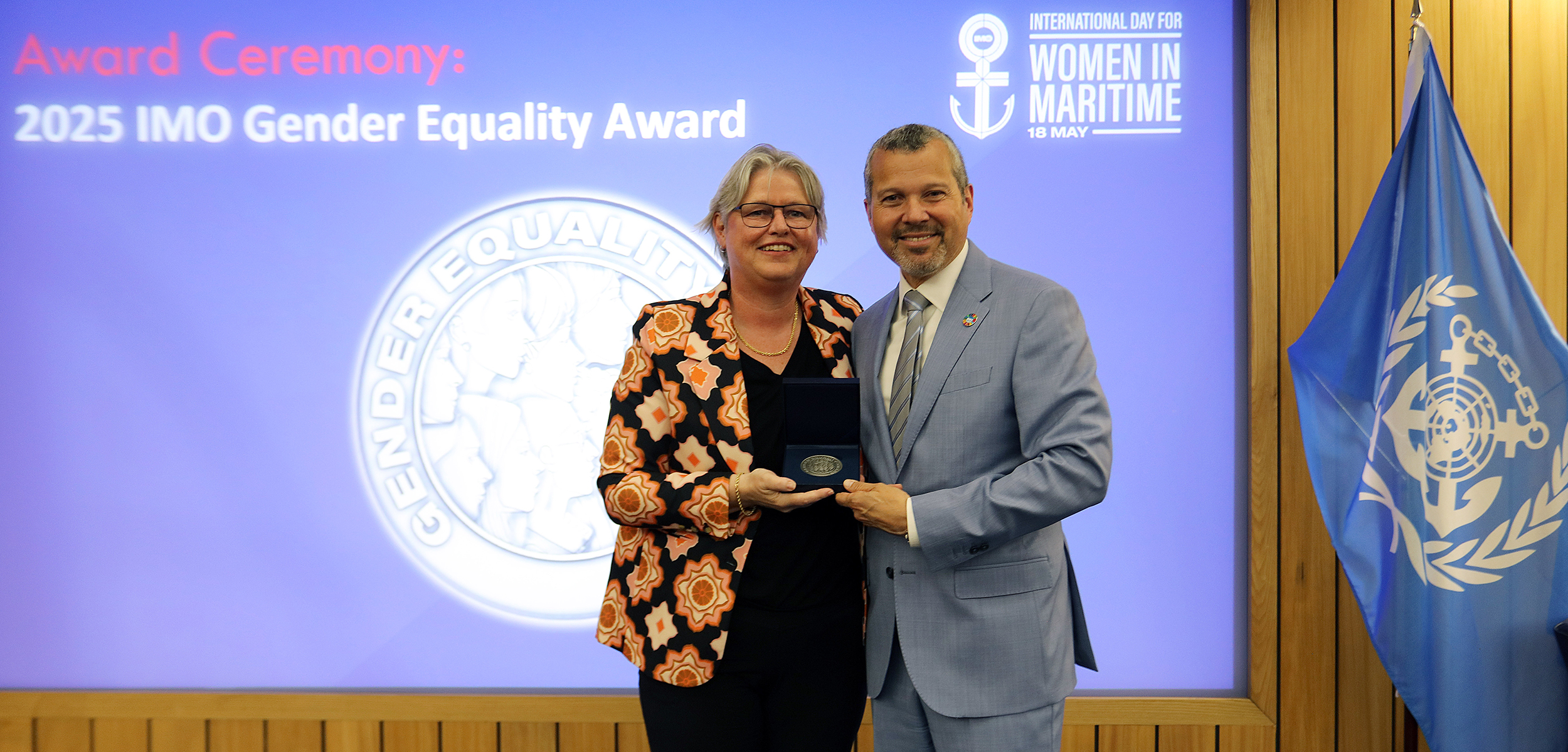 Karin Orsel recibe el Premio de la OMI a la Igualdad de Género