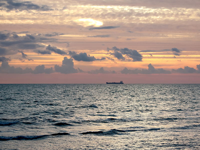 IMO condemns “illegal, unjustifiable” attacks on ships in Red Sea